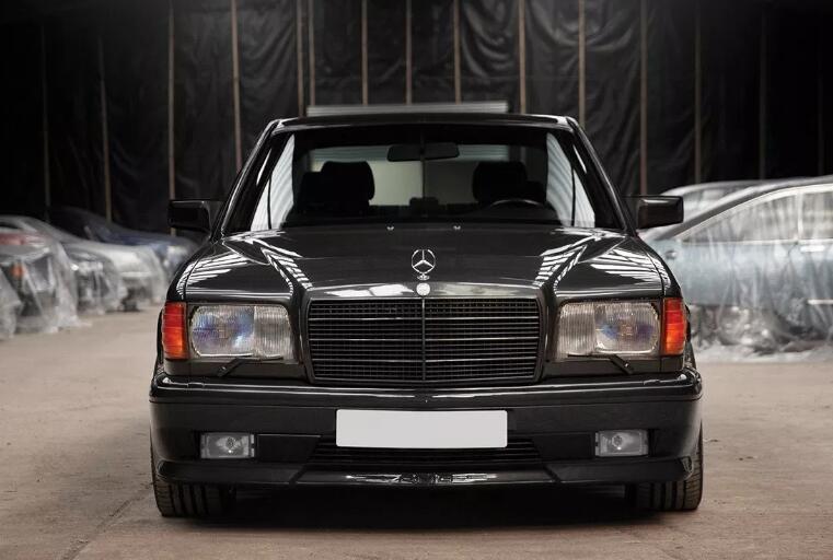 完美宽体外装——奔驰560 SEL 6.0 AMG | 锋巢网